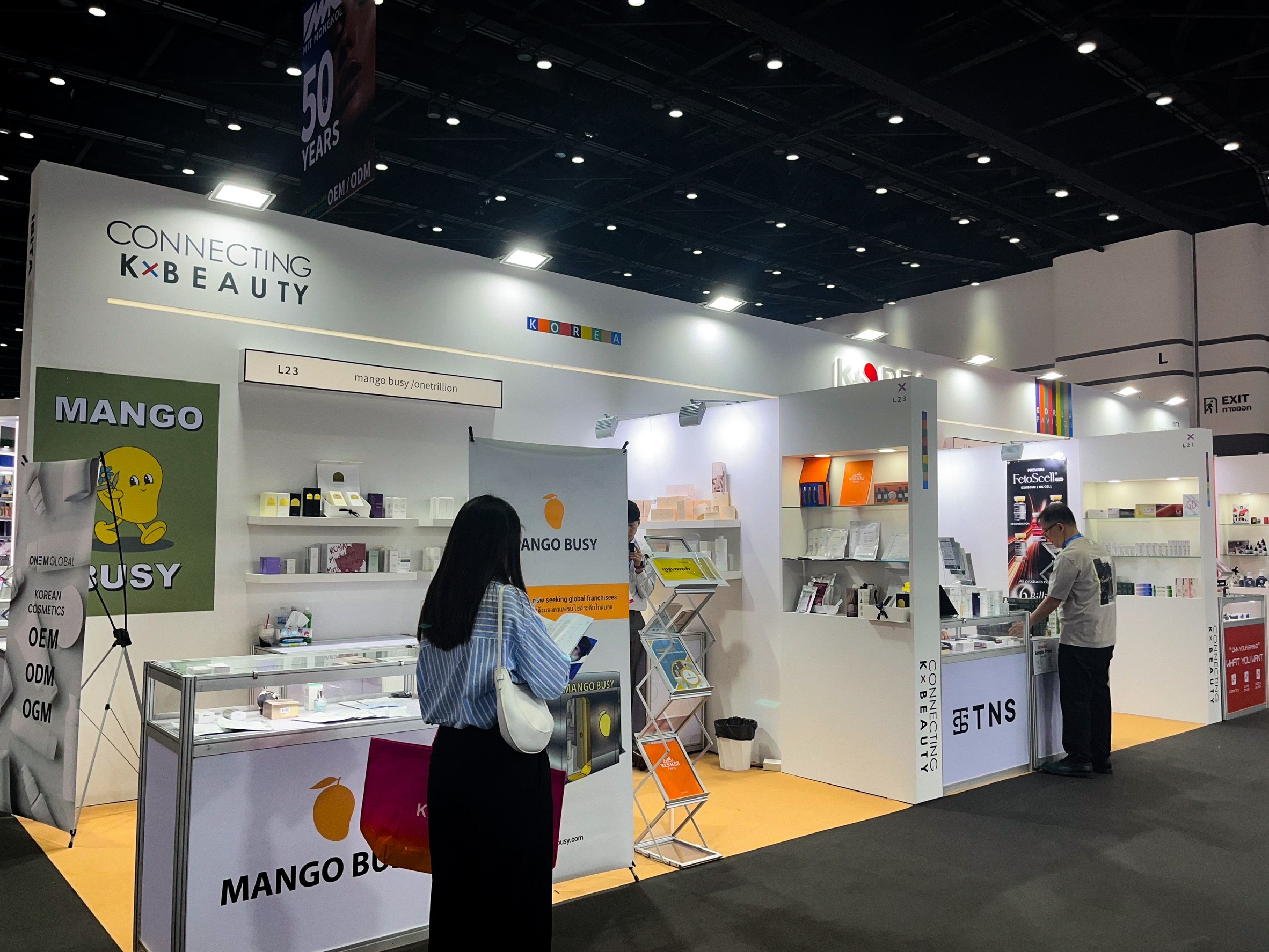 The Complete Guide to Ocean Strategies: Red, Blue, Green, and White ...